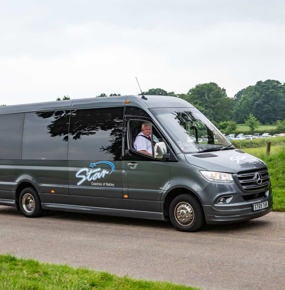 Coach & Minibus Hire for Day Trips | Star Coaches